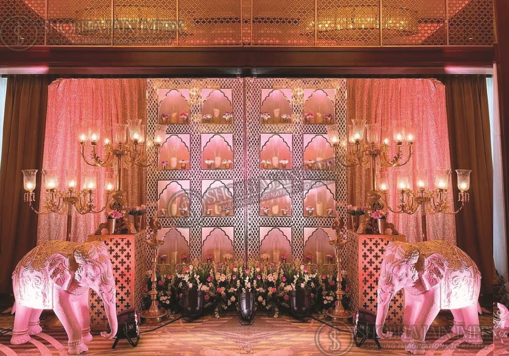 Indian Wedding Mirror Stage Setup | Shobha Jain Impex